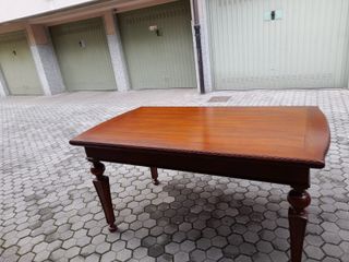 tavolo in legno massello