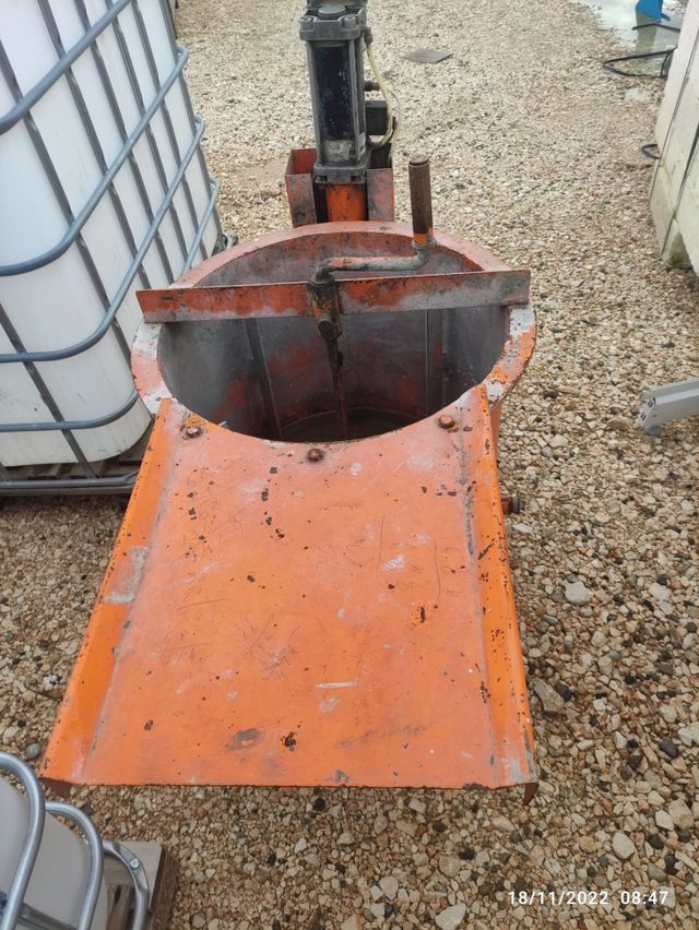 POMPA X INIEZIONE PNEUMATICA USATA Foto-3