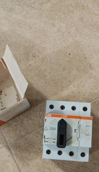 interruttore sezionatore 