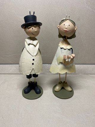 Coppia di sposi in latta decorati 