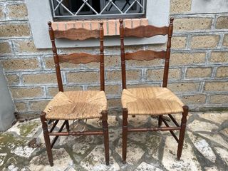 Due sedie impagliate