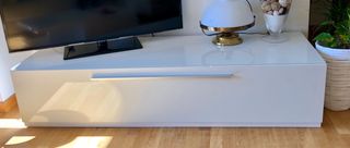 Tavolino caffè e mobile televisione 