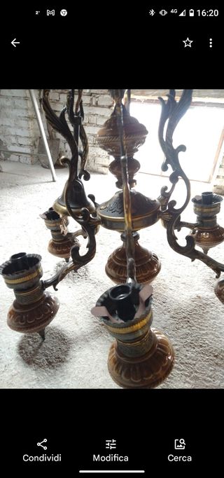 lampadario vecchio stile 