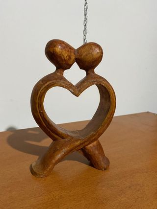 statuetta in legno