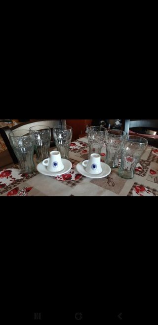 bicchieri e tazzine nuove