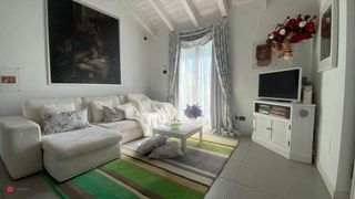 Divano sofa bianco white