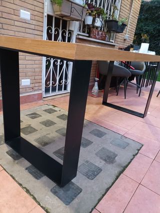 tavolo in legno e ferro battuto fatto a mano