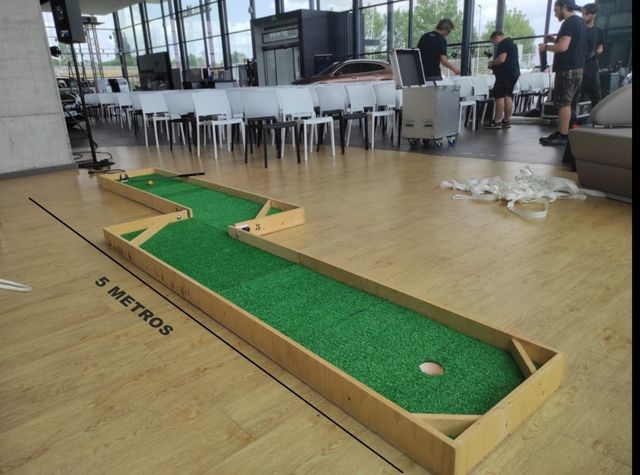 6 PISTAS DE MINI GOLF de segunda mano por 490 EUR en Sant Antoni de ...