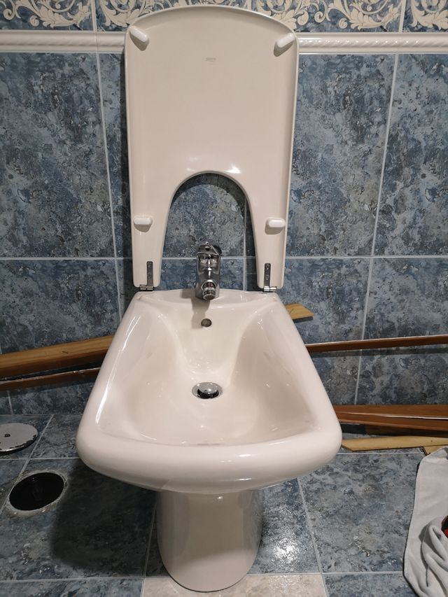 bidé marca roca modelo sidney de segunda mano por 60 EUR en León en ...