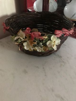 Cesto in pregiata paglia 