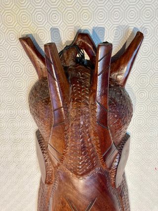 Maschera africana in tek.