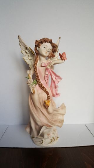 "Angelo"statuina in resina cm.26 di Marta Marzotto