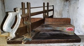 Sega manuale per angoli vintage 