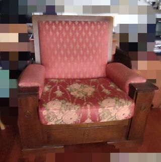 Poltrone in noce arte povera