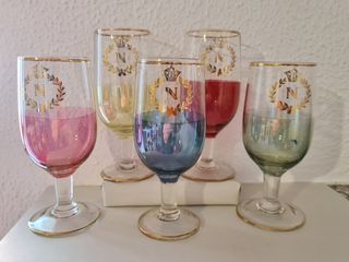 Servizio 5 calici colorati