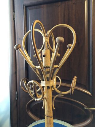 Appendiabiti da terra in bambù