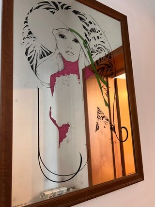 Specchio vintage con pittura