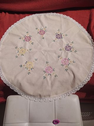 centro tavola beige tondo