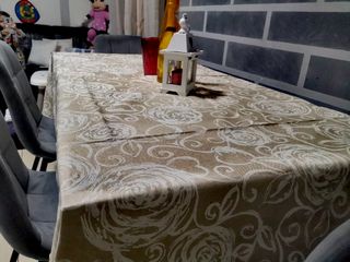 Tovaglia Miros Rose bianche..