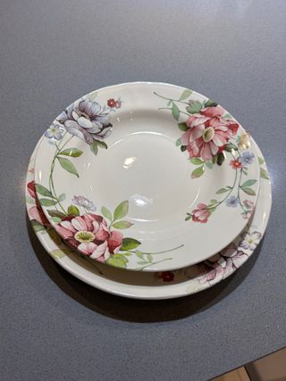 Servizio piatti 18 pezzi vintage colori vari 