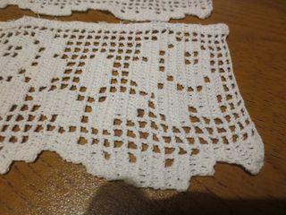 Applicazioni merletto realizzato all'uncinetto