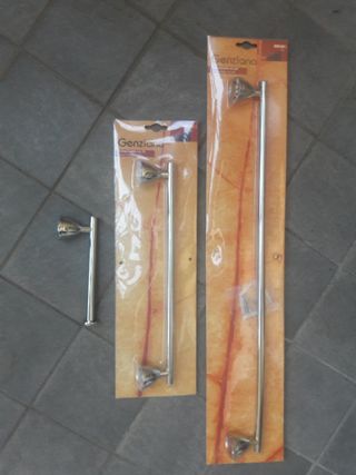 2 Portasalviette + 1 portacartaigienica Genziana