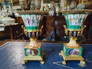 Coppe in porcellana Carlo X dipinte a mano