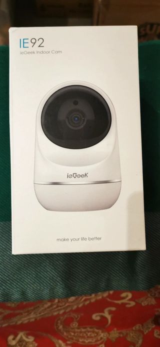 Telecamera per interni bianca