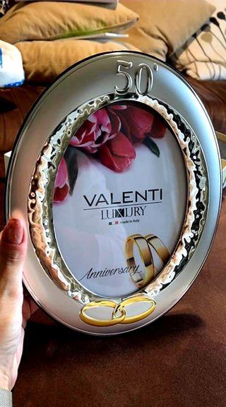 Cornice argento