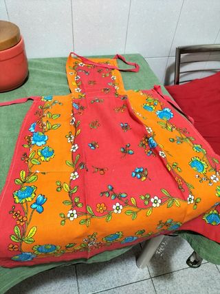 Grembiule con pettorina in cotone e lino Bassetti