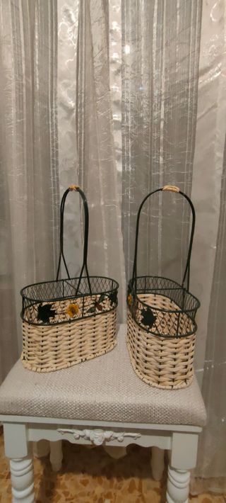 Portabottiglie stile industrial