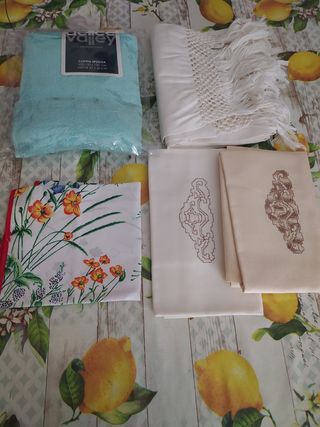 asciugamani,strofinacci,ecc