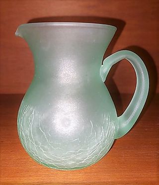 Caraffa in vetro verde