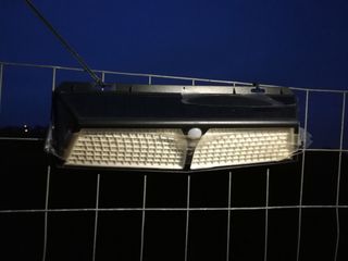 faretti led solari da esterno 