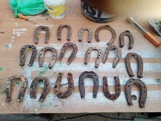 ferri di cavallo e mulo antichi €4 CAD 17pz € 59