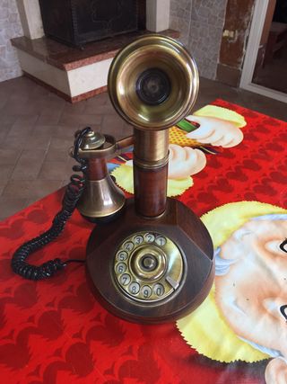 Telefono antico