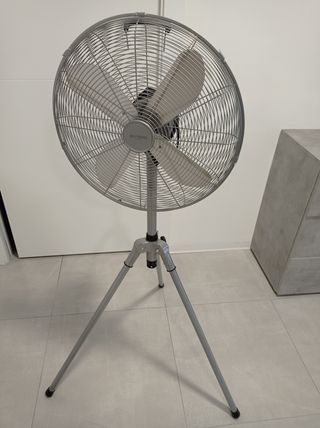 ventilatore treppiedi 
