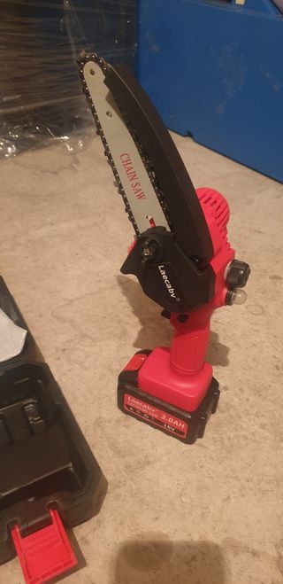 mini motosega a batteria 