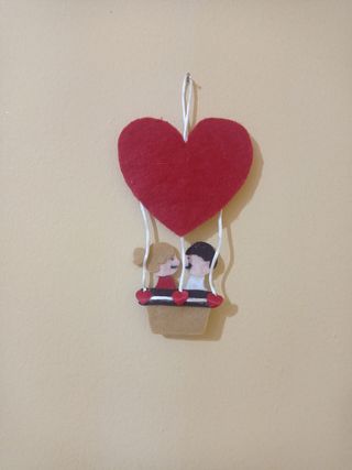 Mongolfiera con gli innamorati 