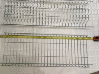 Due scolatoi pensile cucina piatti