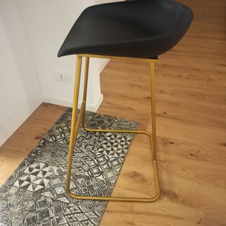 Sgabello  seduta Nera Gambe in Metallo Dorato oro