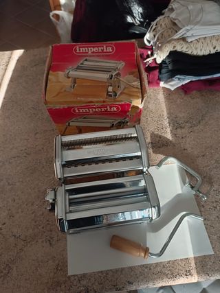 macchina per tirare la pasta