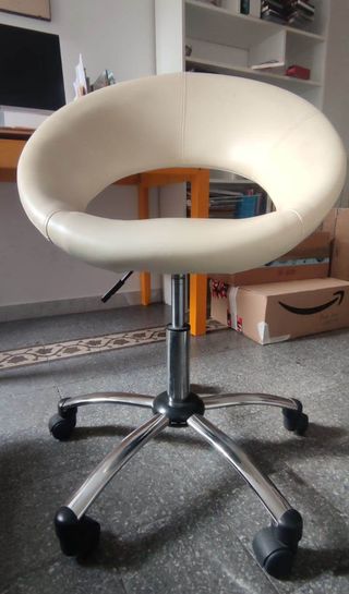 sedia bianca da studio ufficio girevole regolabile