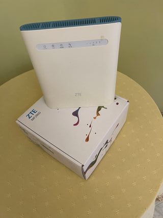 Tim FWA MODEM ZTE MF286D seconda mano per 40 EUR su Battipaglia su WALLAPOP
