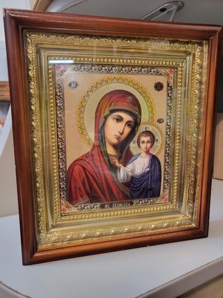 Icona con la cornice larga