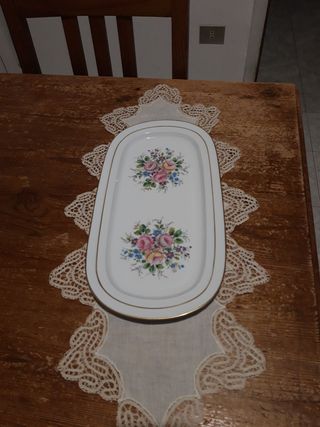 vassoio di porcellana Limoges.