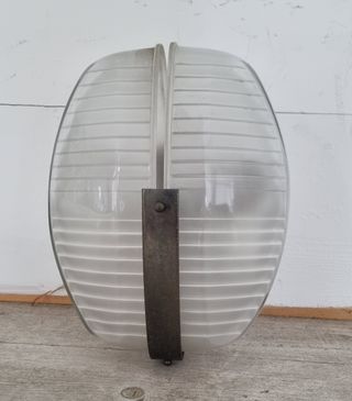 Lampada Lambda di Vico Magistetti per Artemide