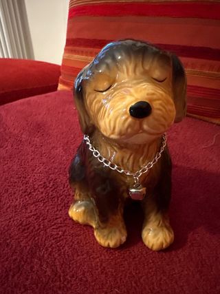 Salvadanaio forma di cane 