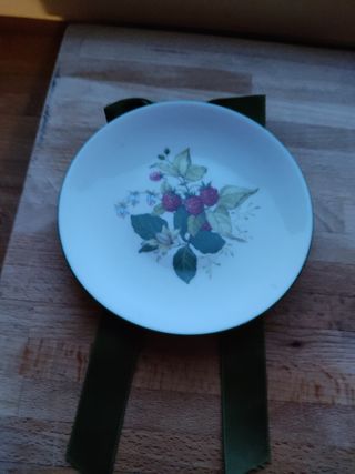 piatto porcellana da appendere 