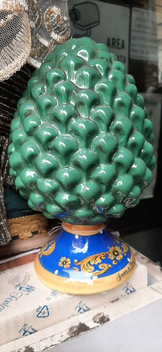 Pigna cm20 in ceramica 